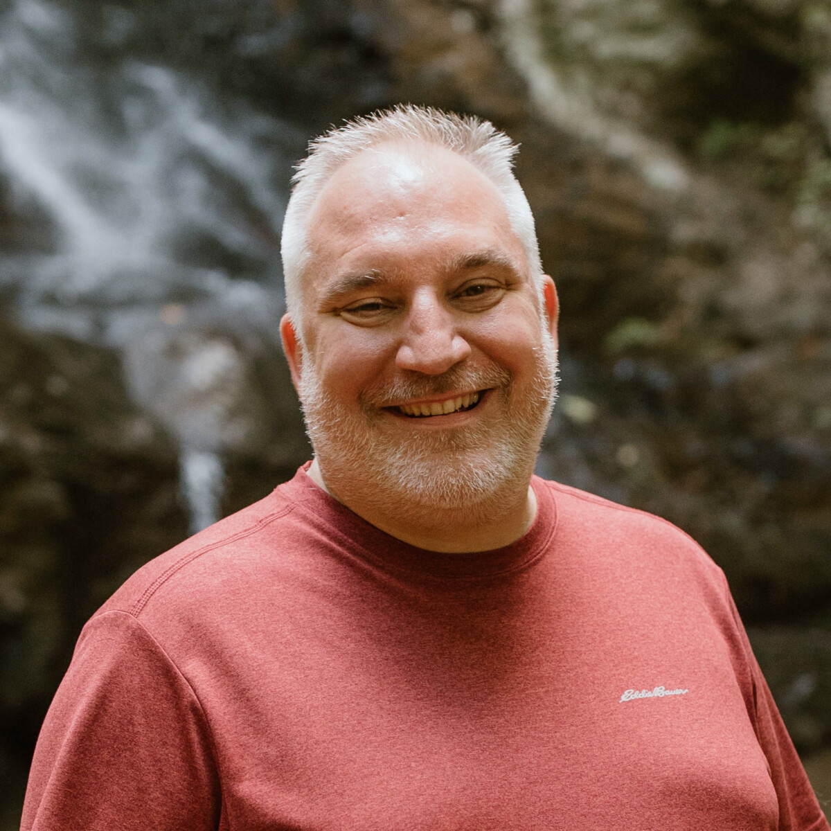 Grant Sinclair: RV Adventures Across USA - Listen Now!